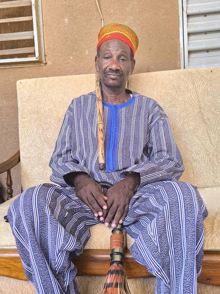 Le nouveau chef coutumier a pris ses fonctions à Rouko en début d’été ...